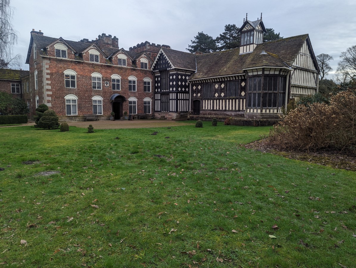 Rufford Old Hall - House | AccessAble