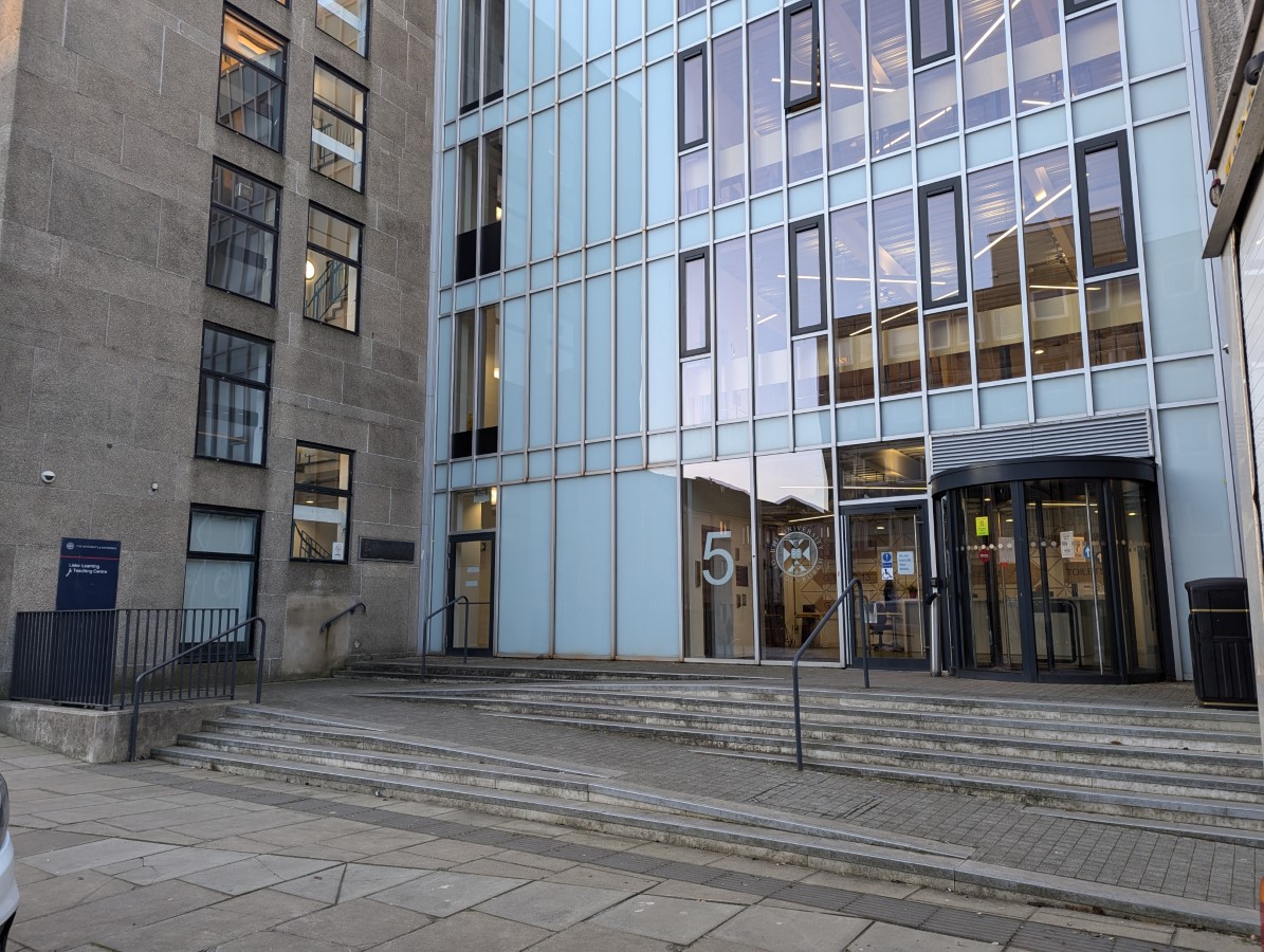 Lister Learning and Teaching Centre | AccessAble
