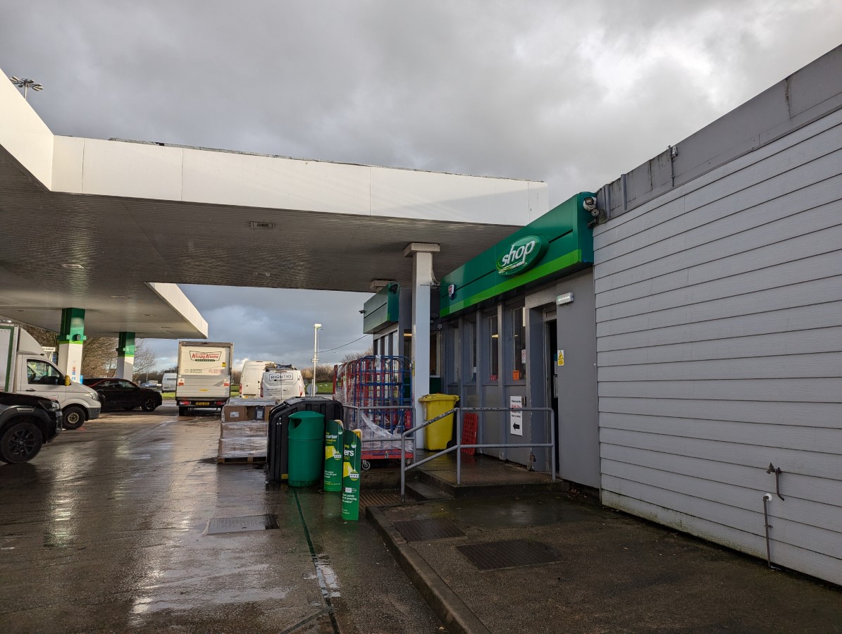BP Petrol Station - M62 - Birch Services - Eastbound - Moto | AccessAble