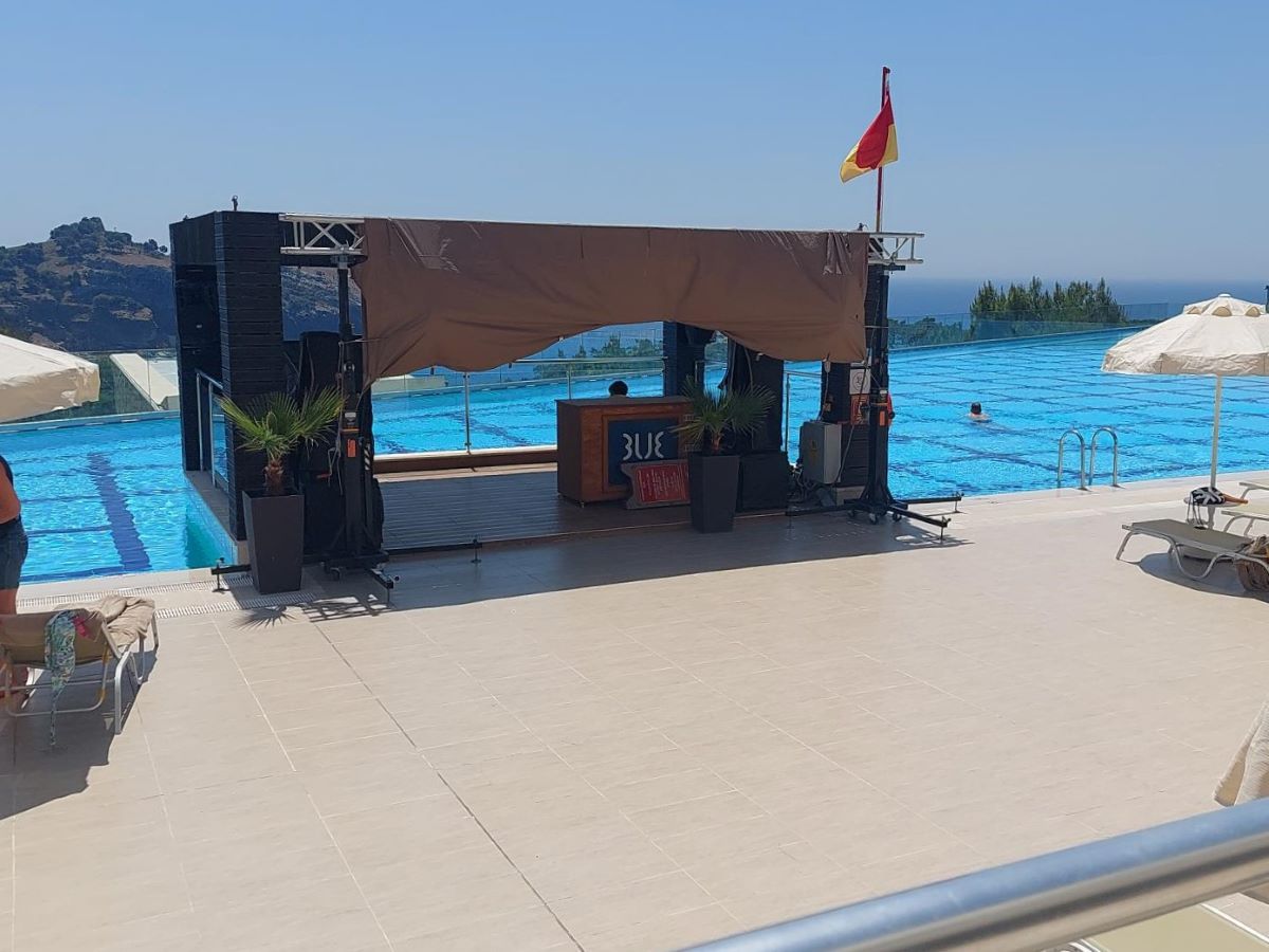 TUI BLUE Seno - Entertainment | AccessAble