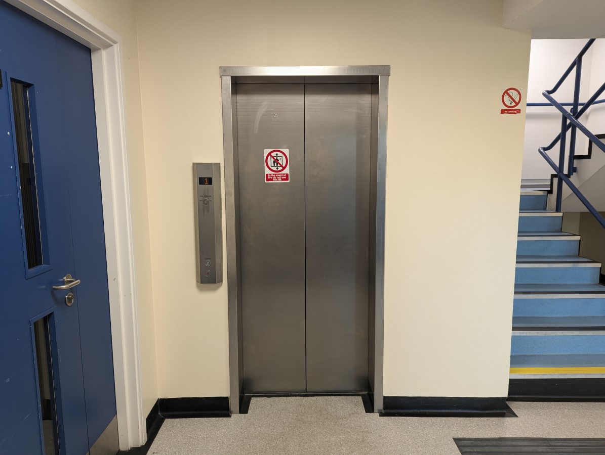Edward Jenner Building (Block AX) - Alternative Routes when Lift not ...