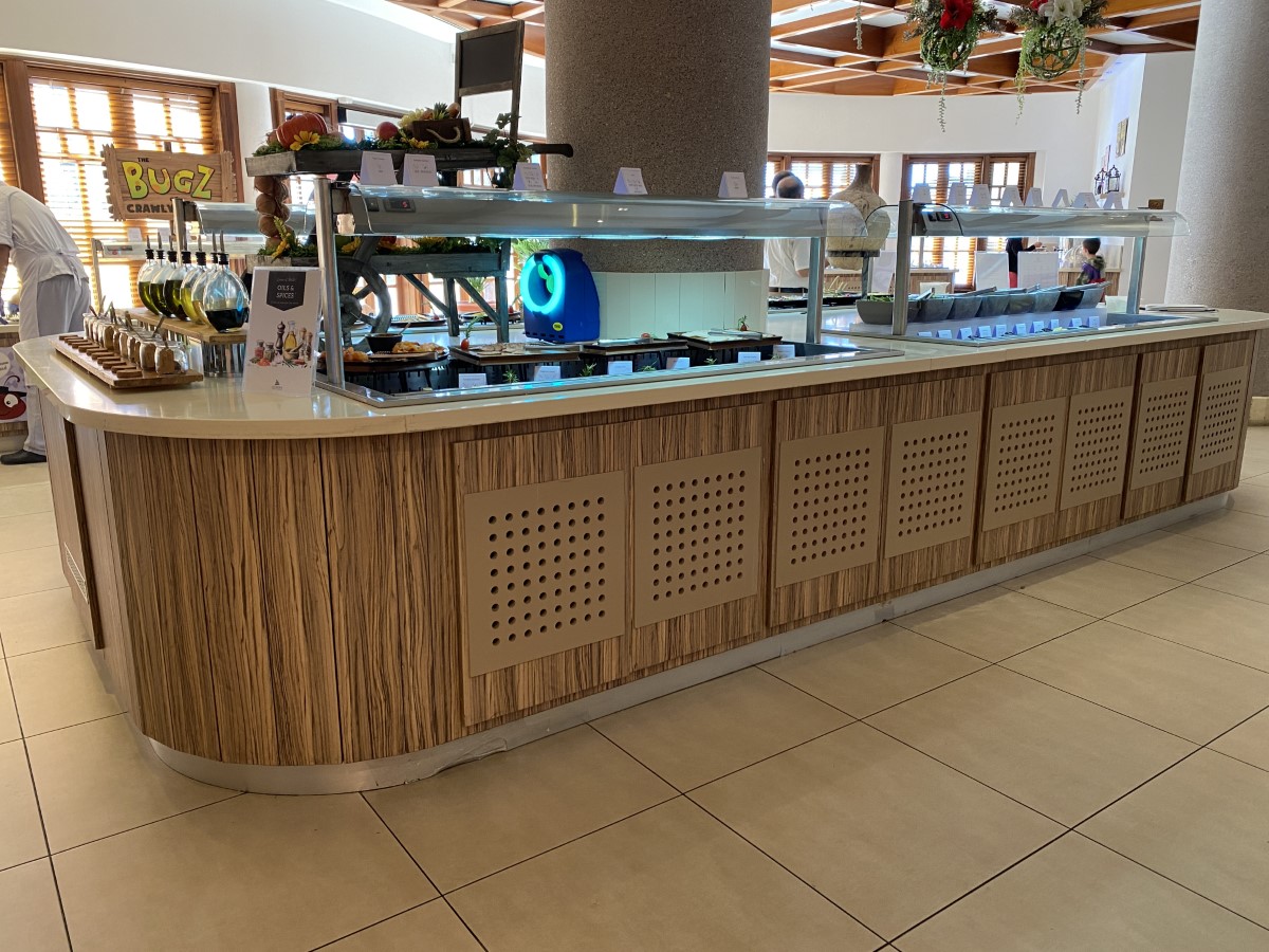 TUI BLUE Sensatori Atlantica Aphrodite Hills - Eleonas Buffet ...