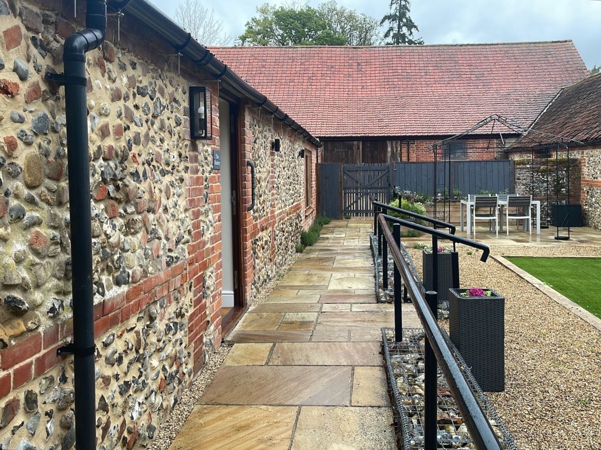 Sparham Hall Farm - The Buttery | AccessAble