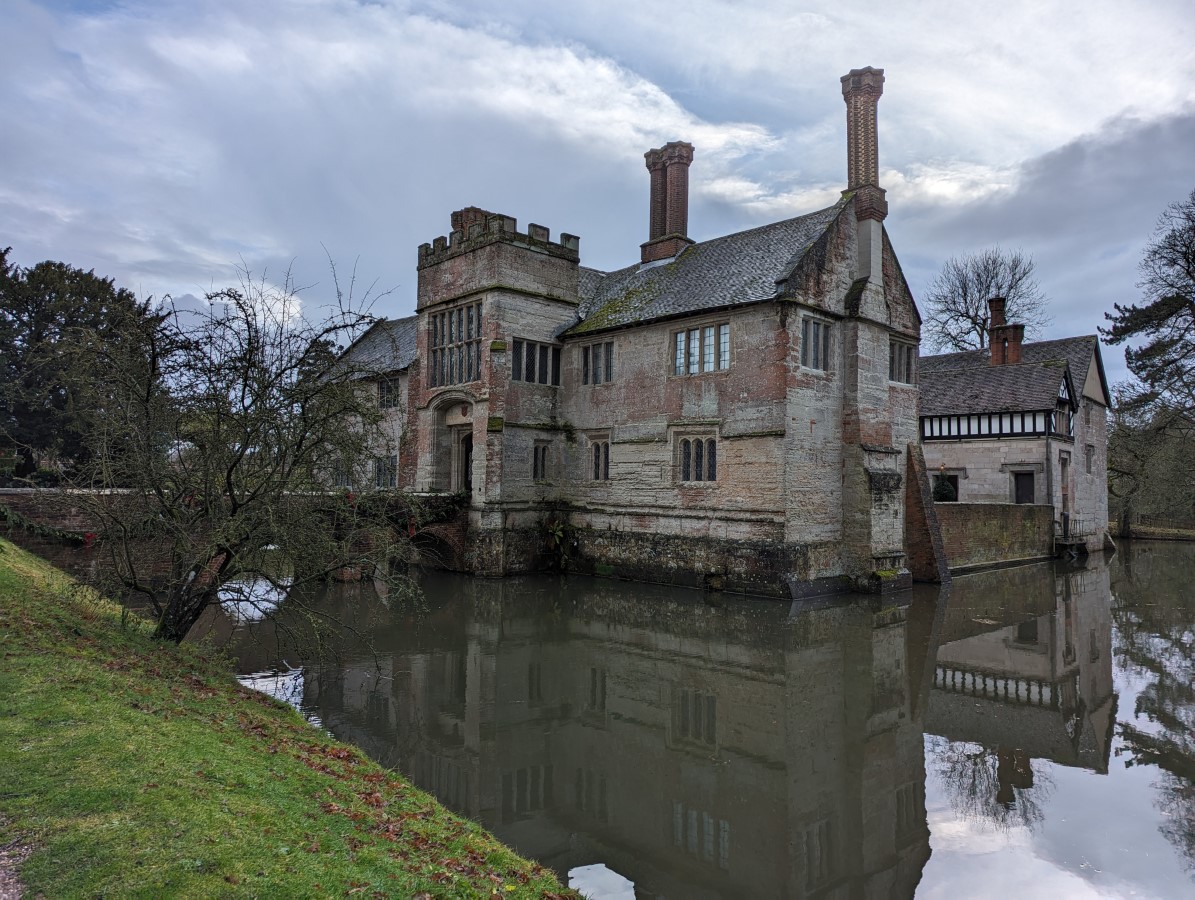 Baddesley Clinton - Manor House | AccessAble