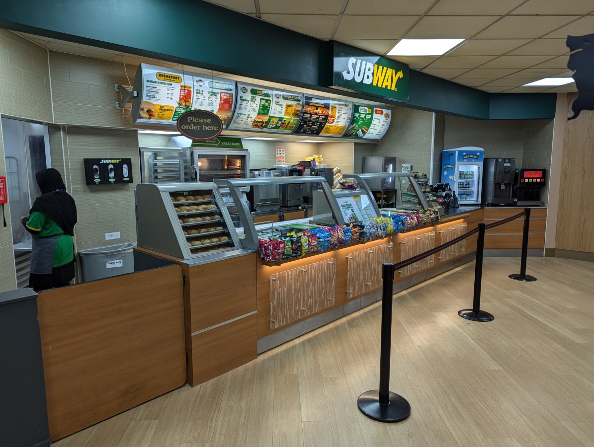 Subway - M1 - Newport Pagnell Services - Southbound - Welcome Break ...
