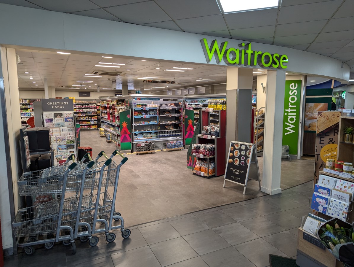 Waitrose - M1 - Newport Pagnell Services - Northbound - Welcome Break ...