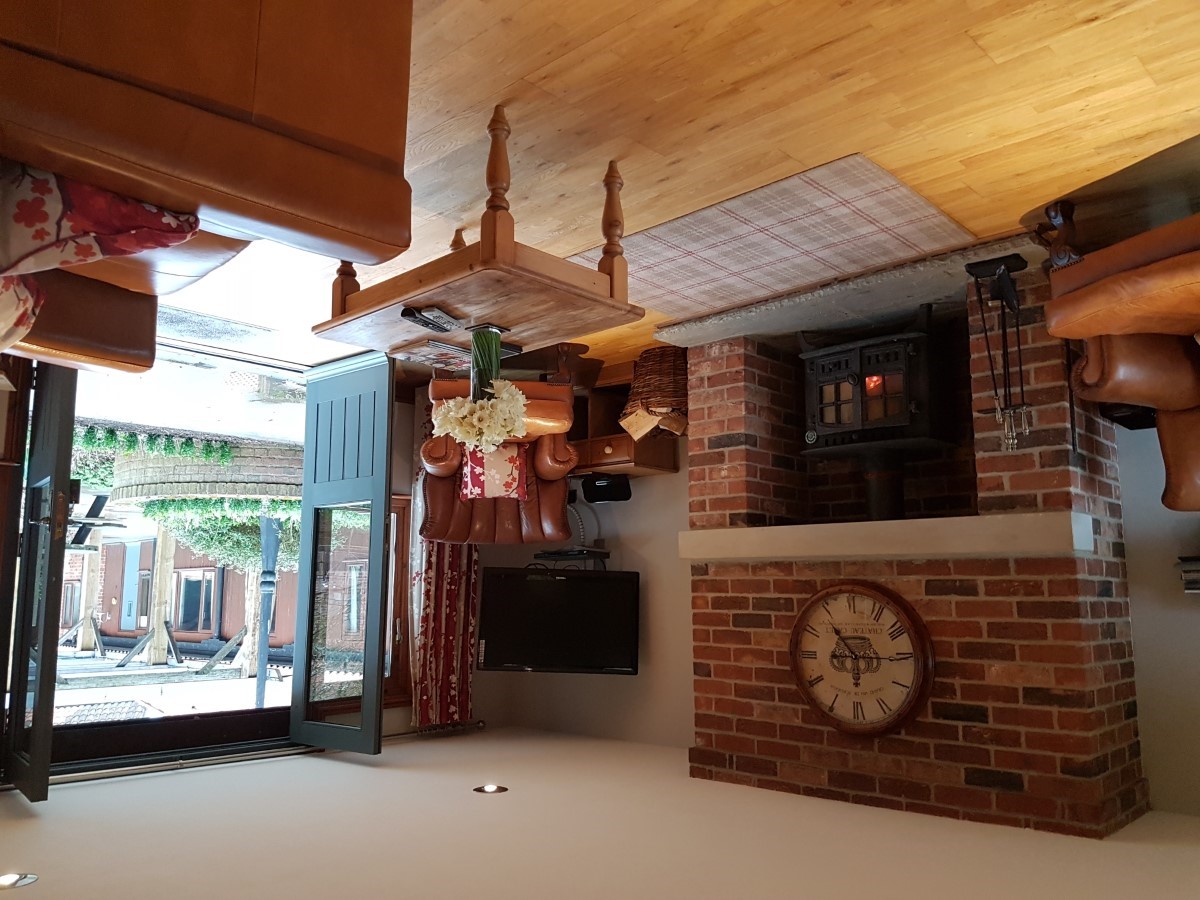 Elms Farm Cottages - Elm Cottage | AccessAble