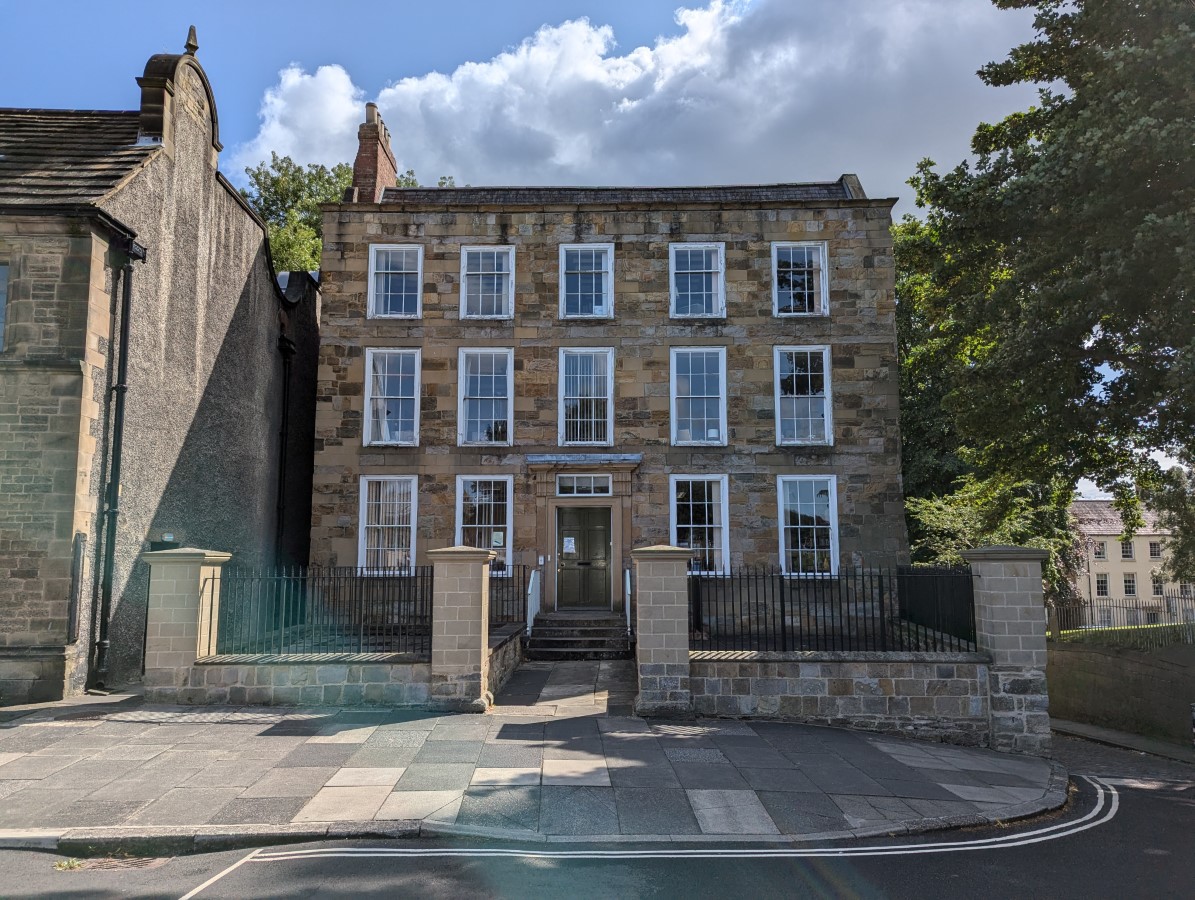 TH107 - Teaching Room | AccessAble