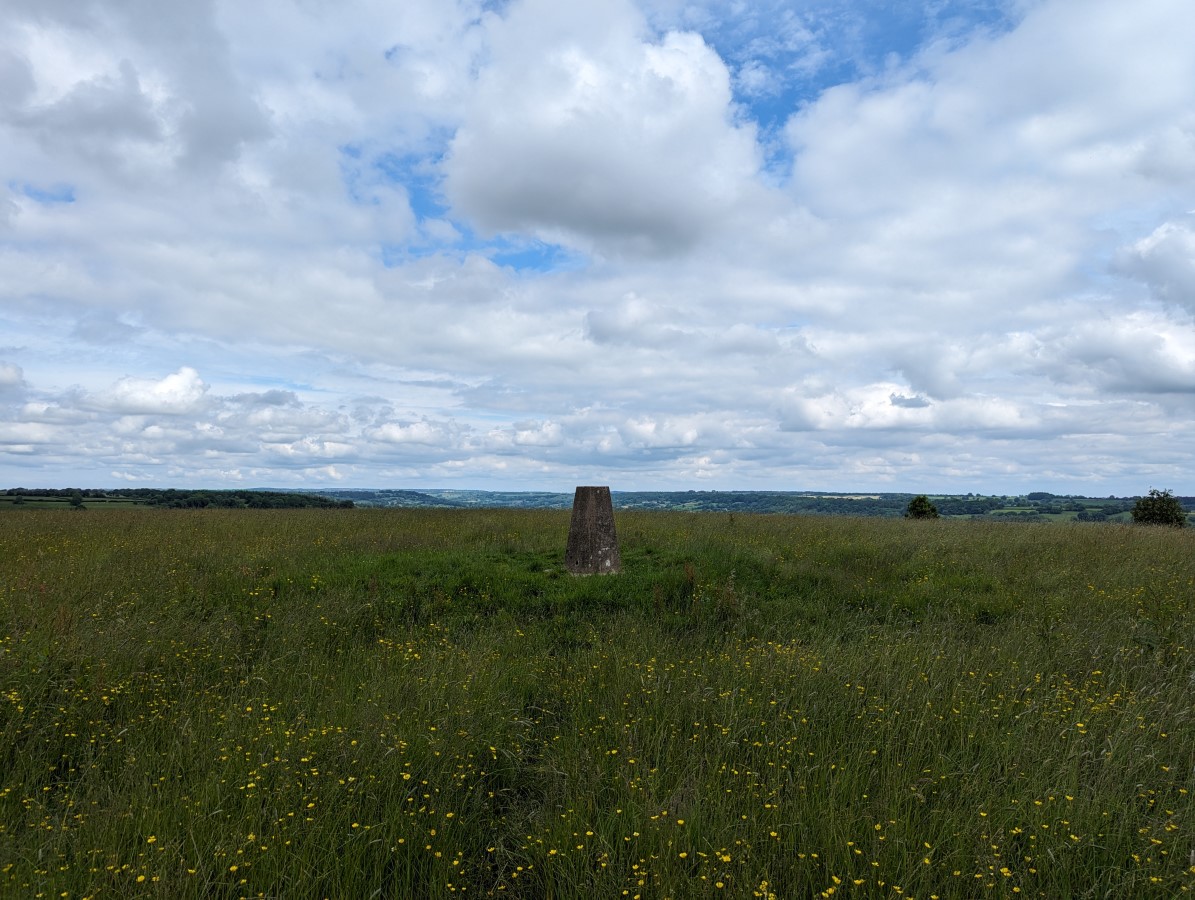 Dumpdon Hill Fort - National Trust | AccessAble