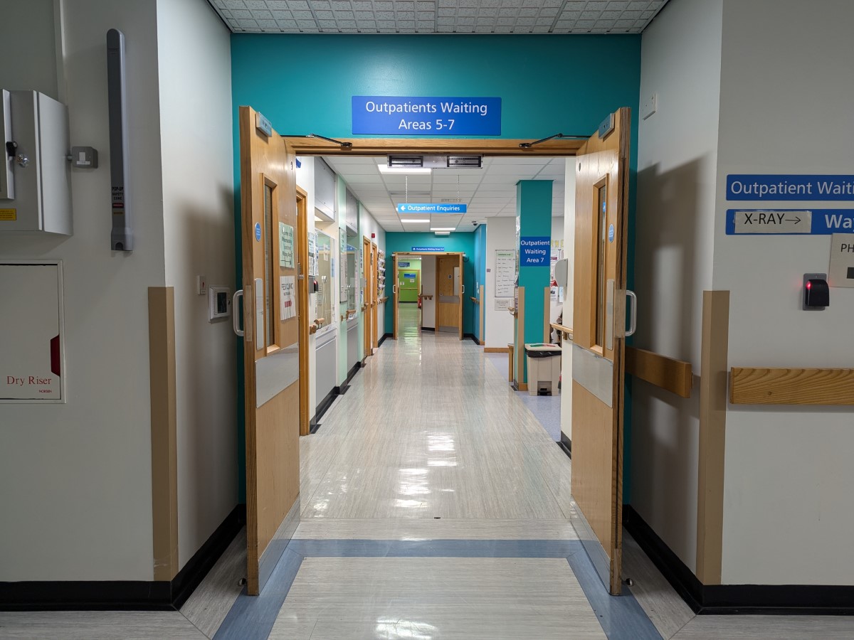 Outpatients Waiting Areas 5 to 7 | AccessAble