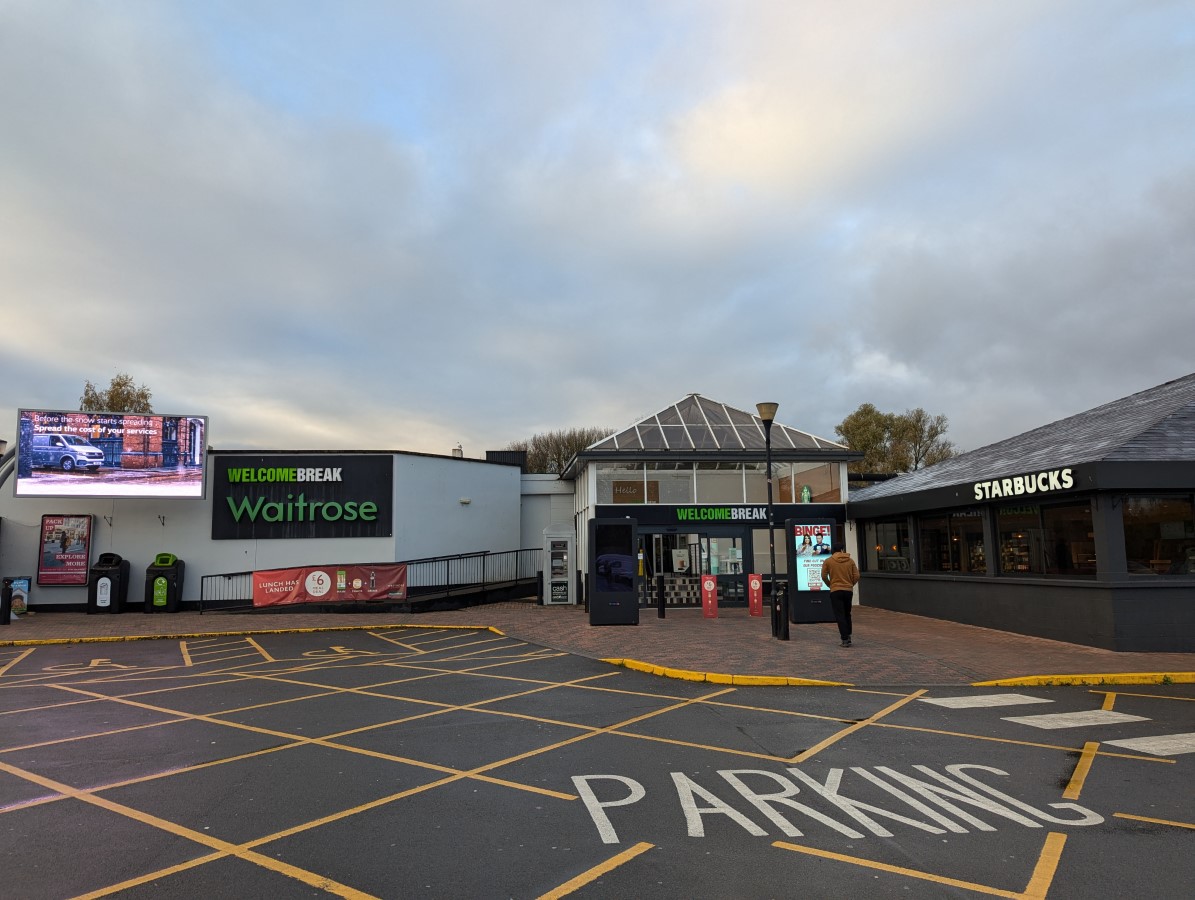 M5 - Gordano Services - Welcome Break | AccessAble