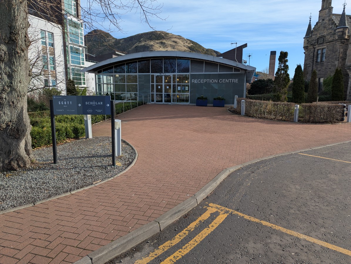 Pollock Halls Reception Centre | AccessAble