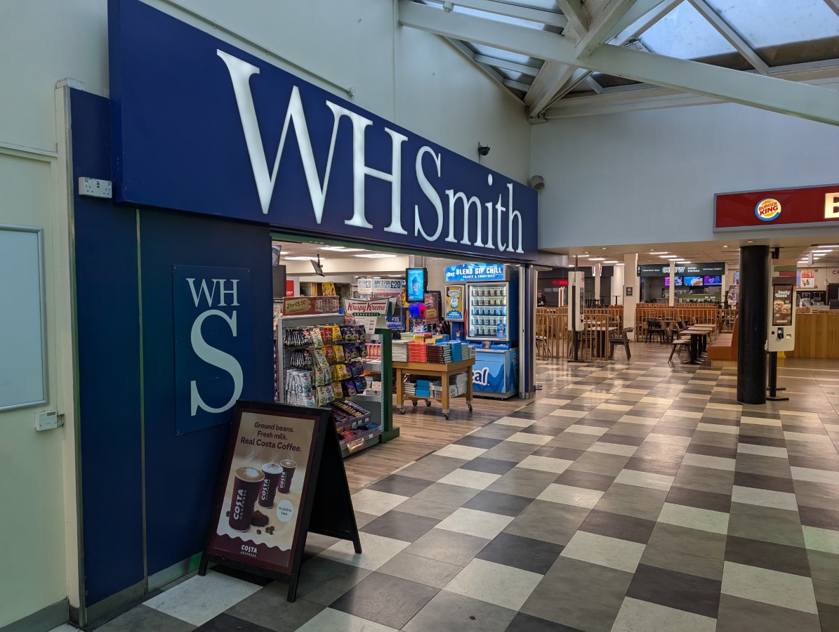WHSmith - M5 - Exeter Services - Moto | AccessAble