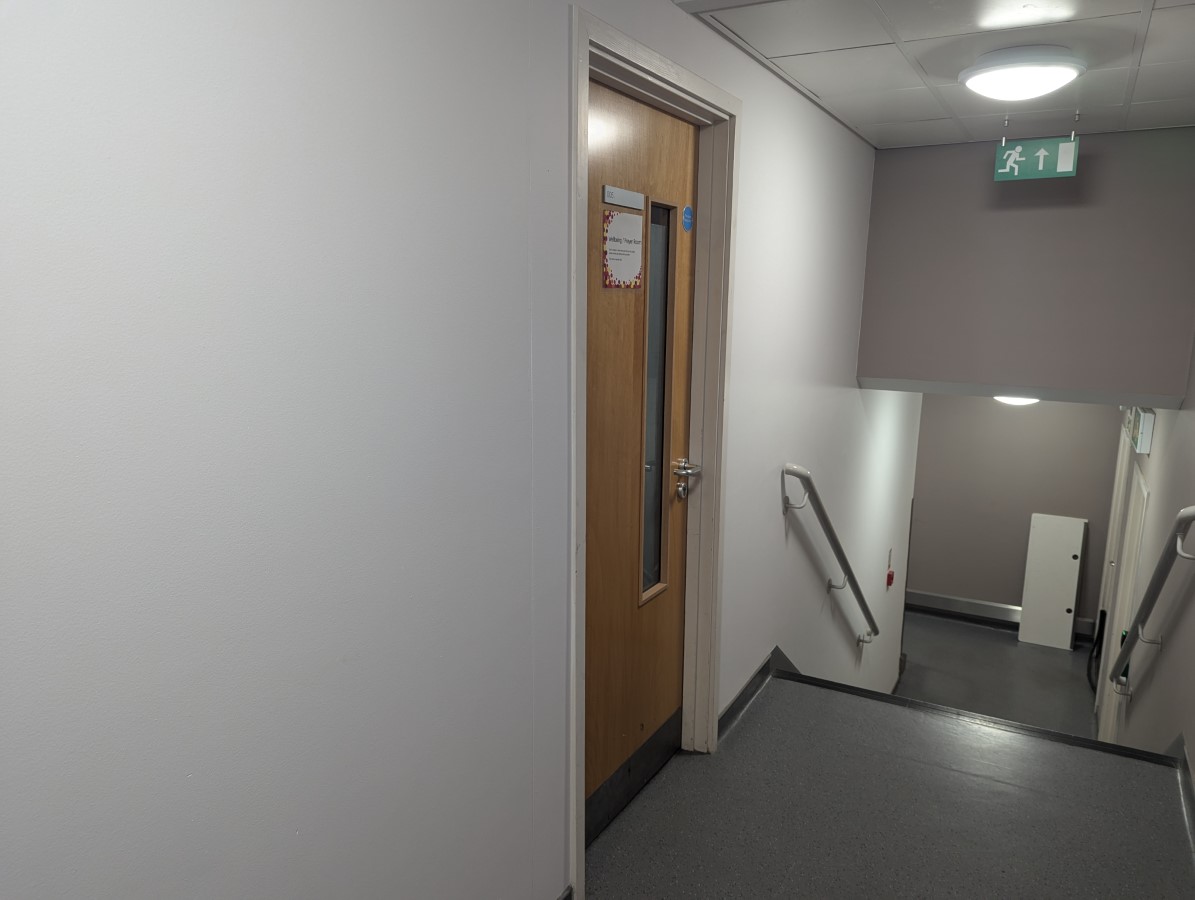 Wellcome/CRUK Gurdon Institute - Multi Faith Room | AccessAble