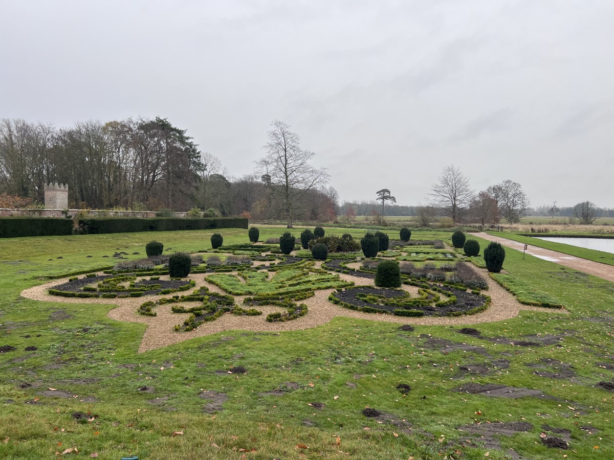 Oxburgh Estate - Outdoor Spaces | AccessAble