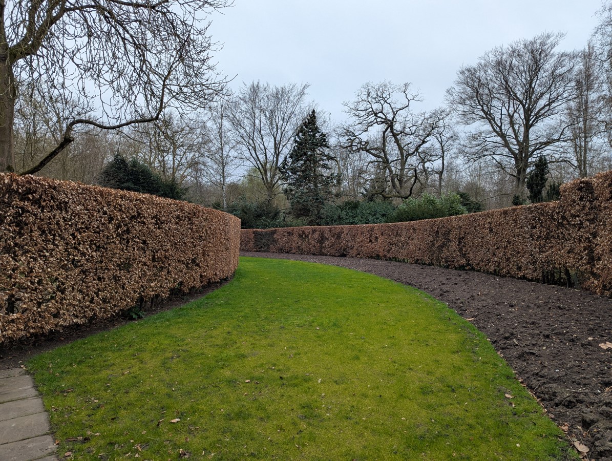 Anglesey Abbey, Gardens and Lode Mill - Herbaceous and Dahlia Gardens ...