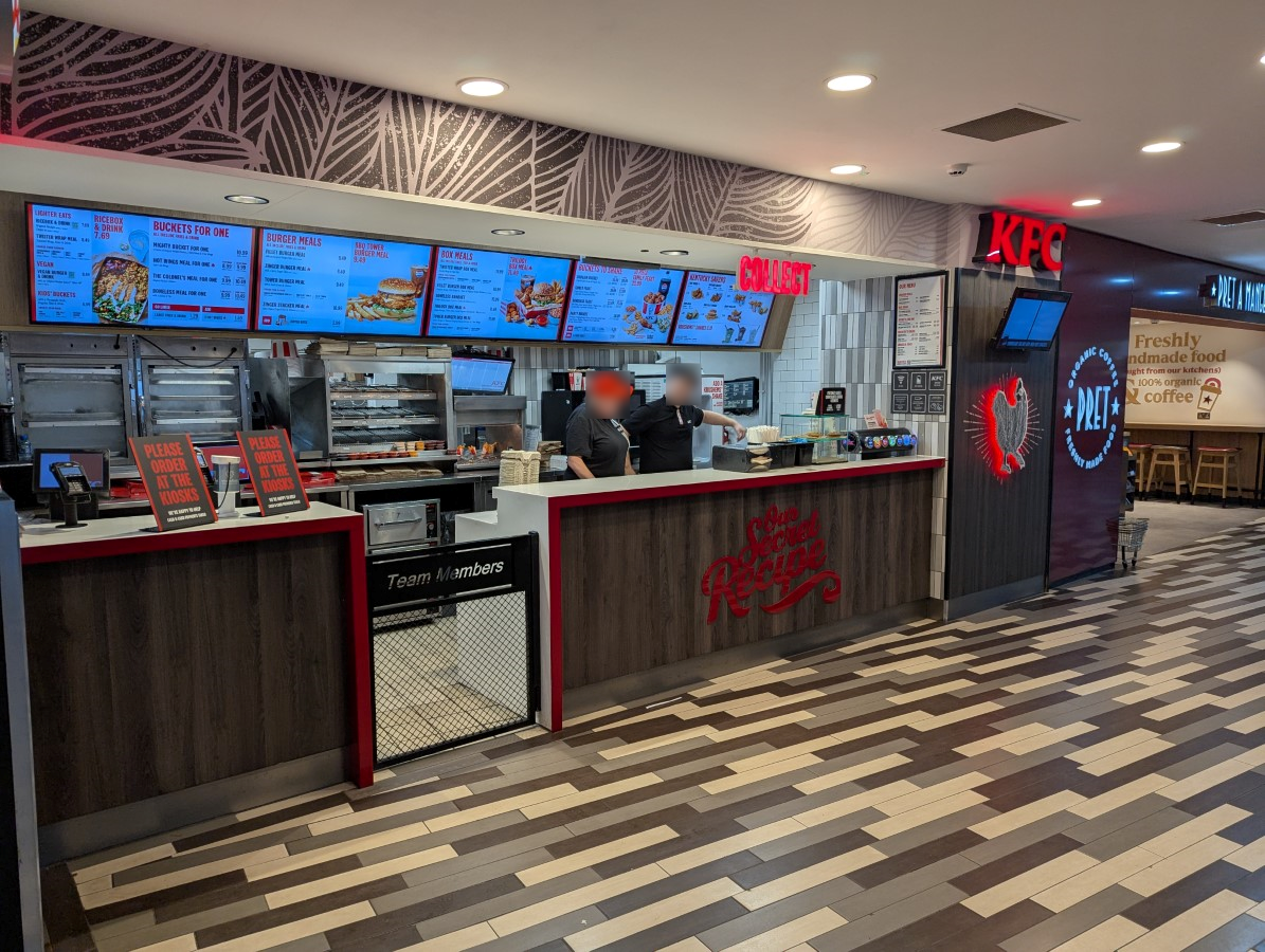 KFC - M40 - Warwick Services - Southbound - Welcome Break | AccessAble