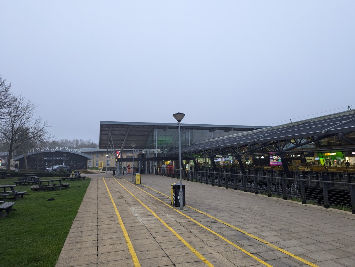 M40 - Oxford Services - Welcome Break | AccessAble
