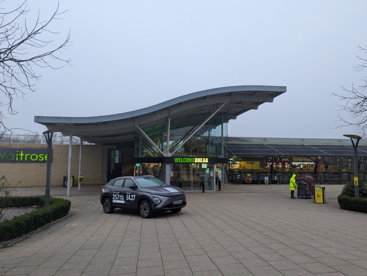 M40 - Oxford Services - Welcome Break | AccessAble
