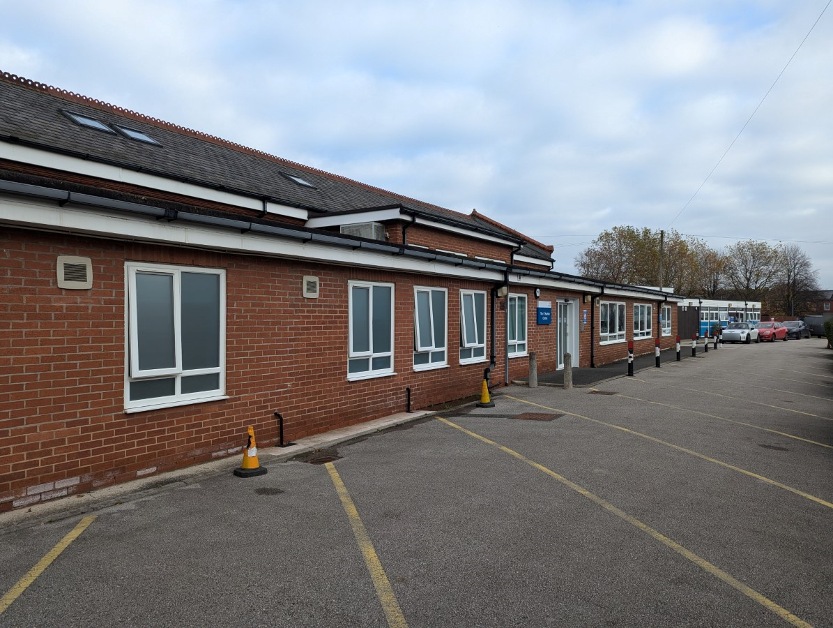 Peasley Cross Hospital - O'Hanlon Centre | AccessAble