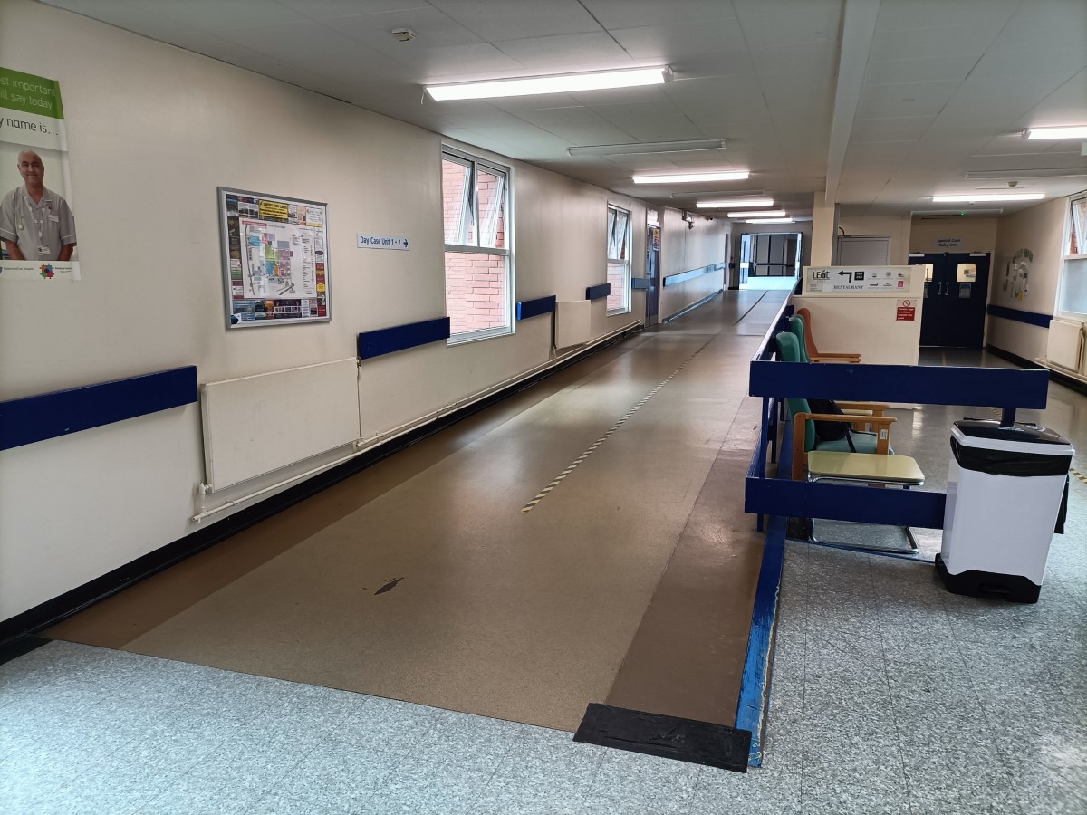 Getting Around Leicester General Hospital | AccessAble