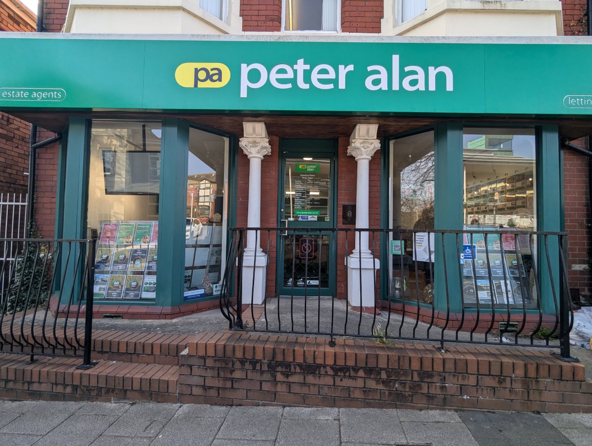 Peter Alan - Barry | AccessAble