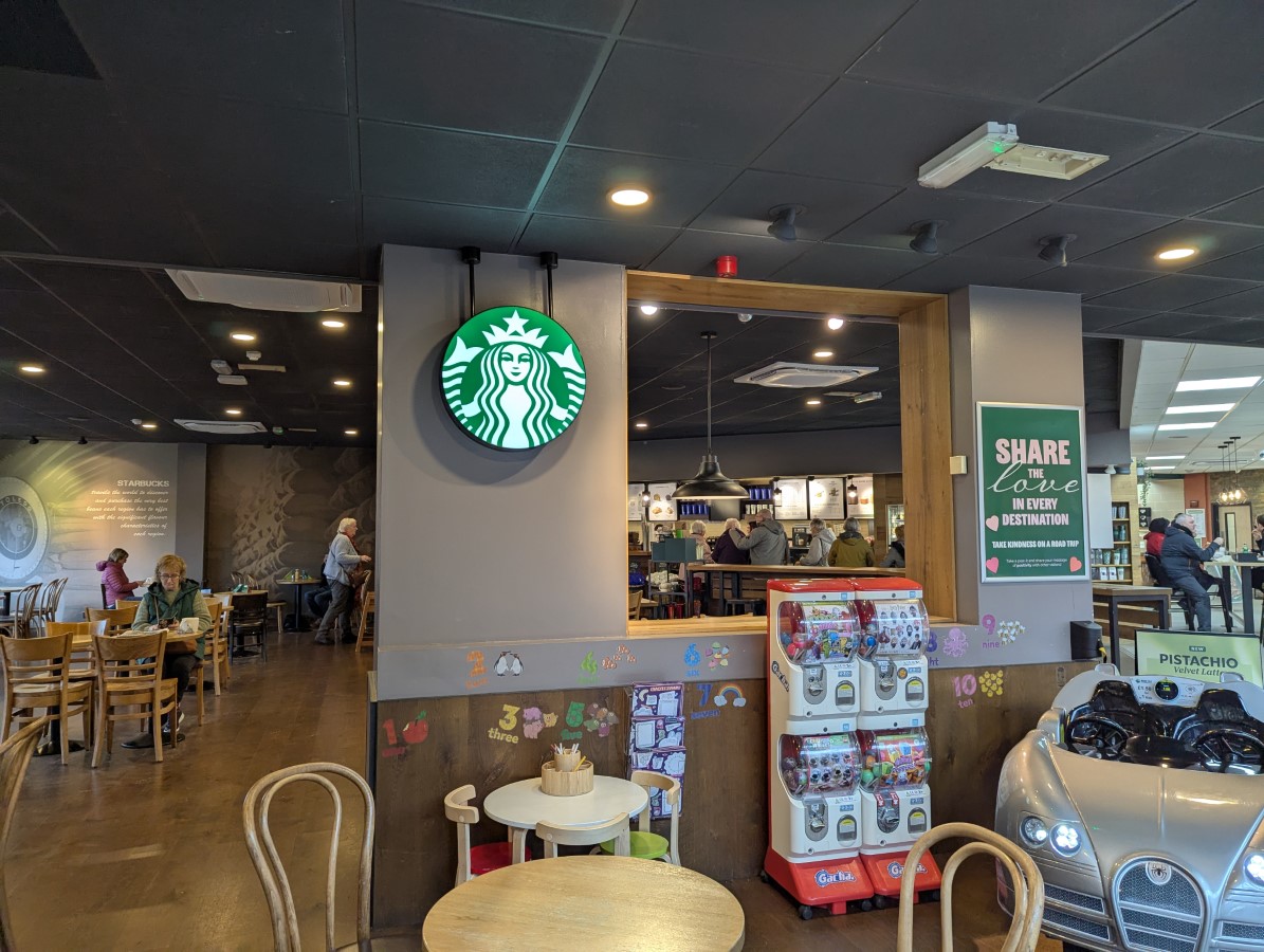 Starbucks - M1 - Woodall Services - Northbound - Welcome Break | AccessAble