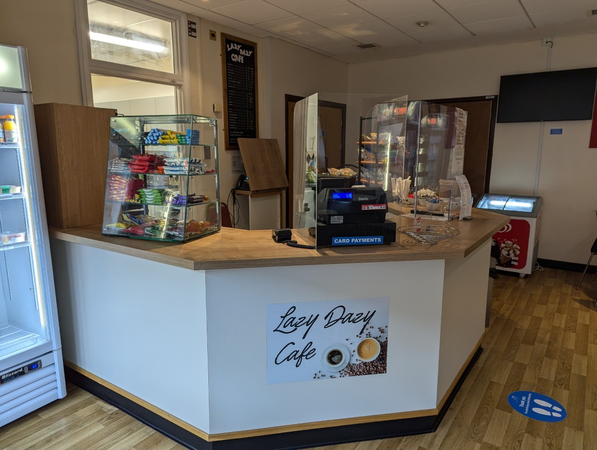 Broadoak Unit - Lazy Dazy Café | AccessAble