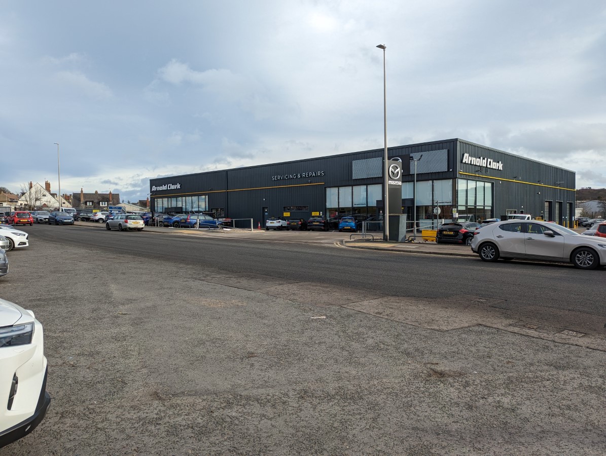 Arnold Clark Aberdeen BYD / Mazda Service | AccessAble