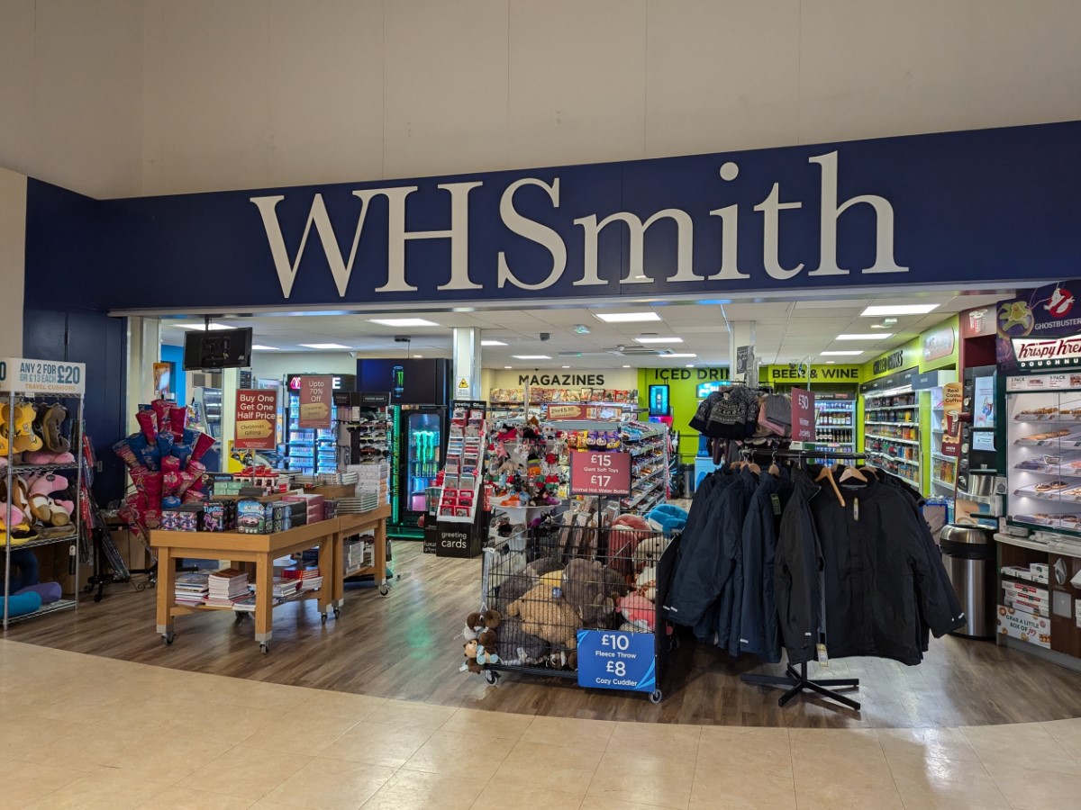 WHSmith - M23 - Pease Pottage Services - Moto | AccessAble
