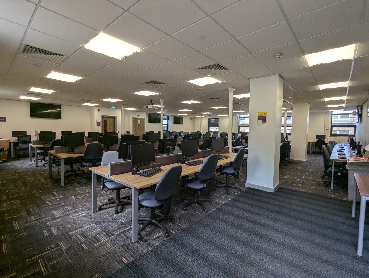 ENGEX1 - Computer Classroom | AccessAble