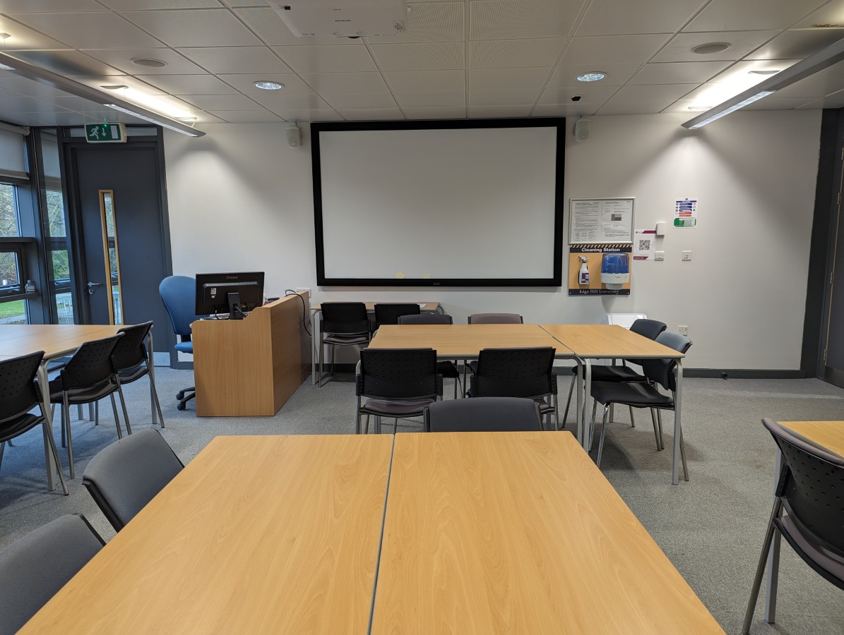 B 103 - Teaching Room | AccessAble