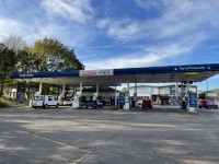 Tesco Salisbury Extra Petrol Station | AccessAble
