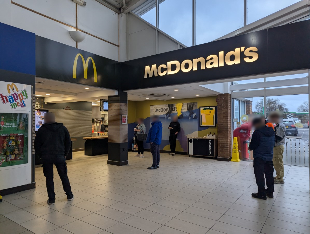 McDonald's - M1 - Watford Gap Services - Northbound - Roadchef | AccessAble
