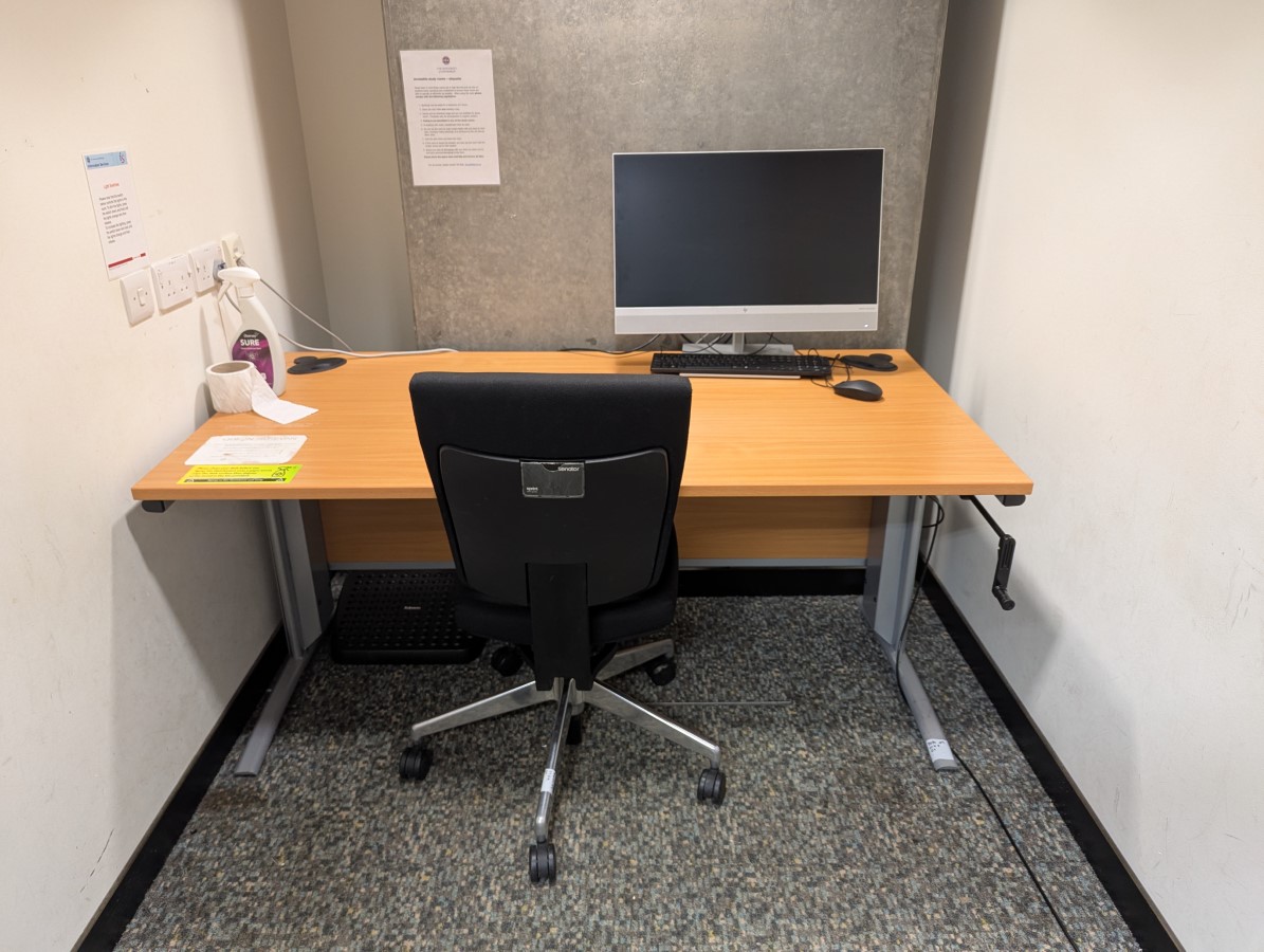Accessible Study Room 6 | AccessAble