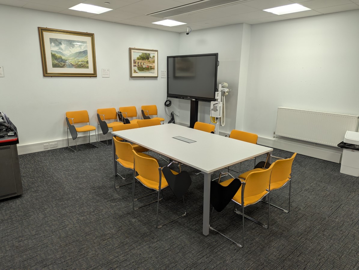 1.26 - Tutorial Room - The Ulster Room | AccessAble