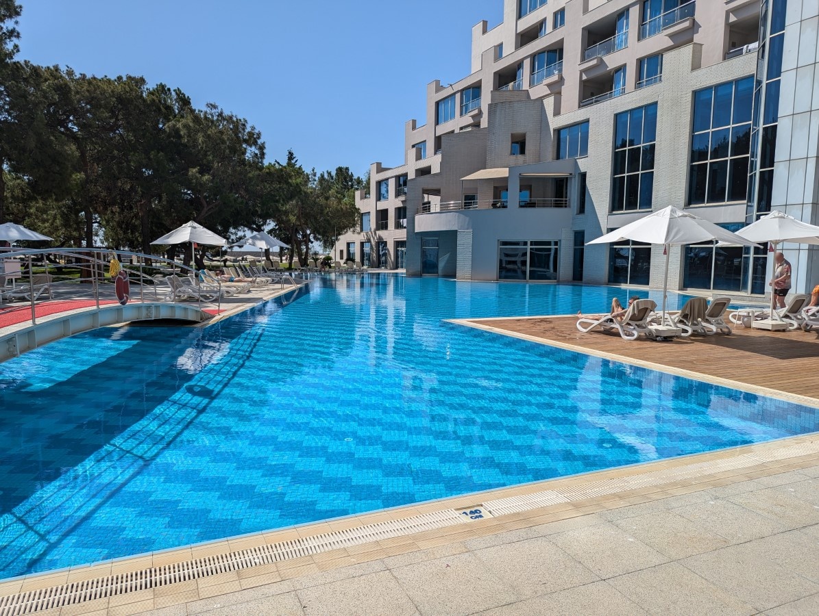 Rixos Sungate - Outdoor Pools - Next to Spa | AccessAble