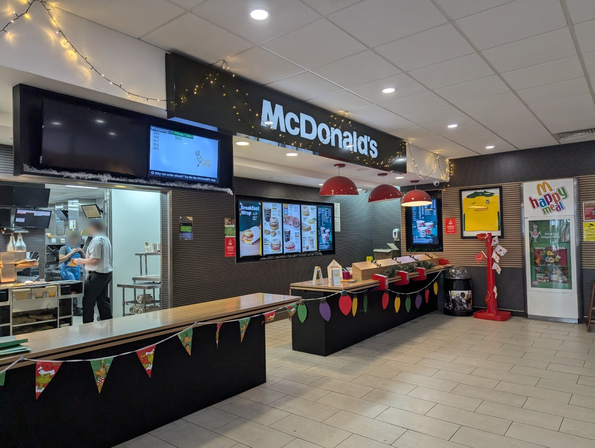 McDonald's - M1 - Watford Gap Services - Southbound - Roadchef | AccessAble