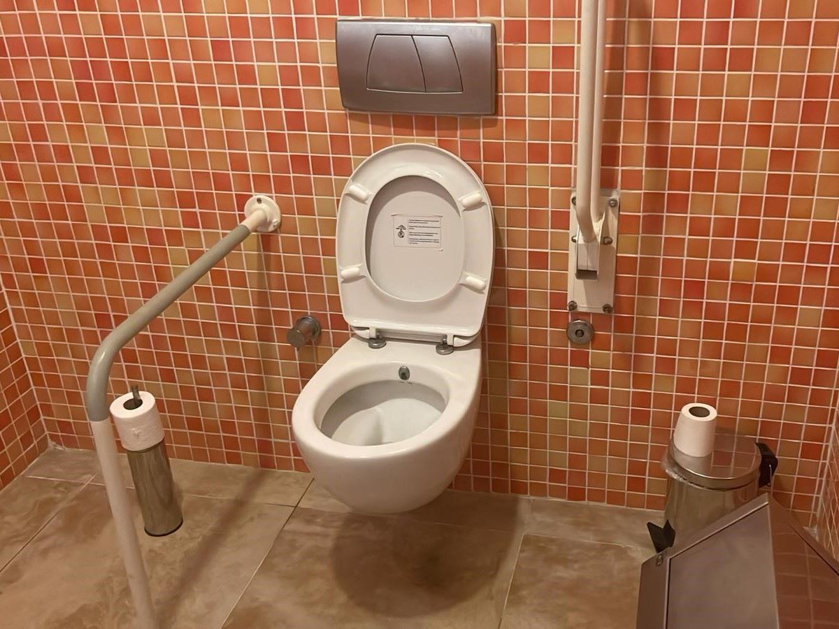 Barut B Suites - Toilets with Adaptations for Disabled People | AccessAble