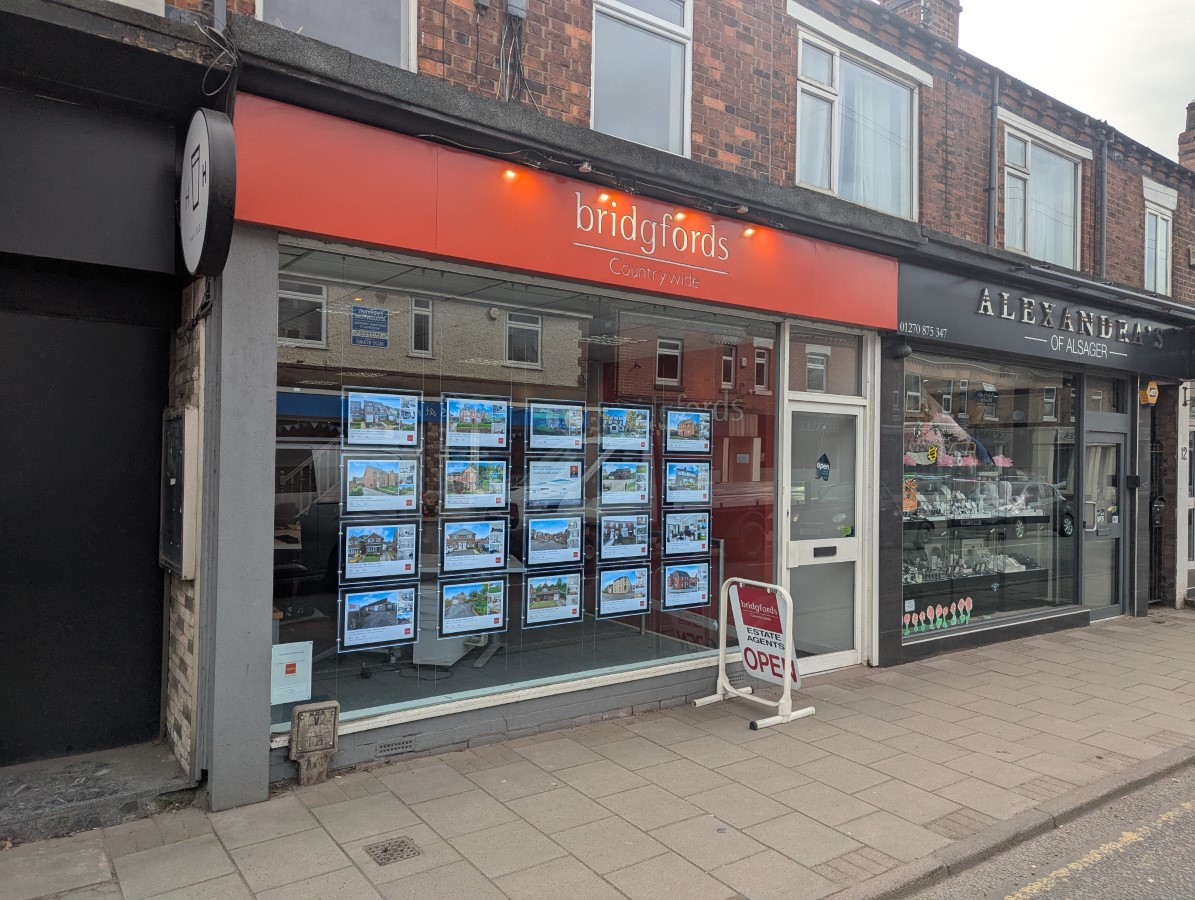 Bridgfords - Alsager | AccessAble