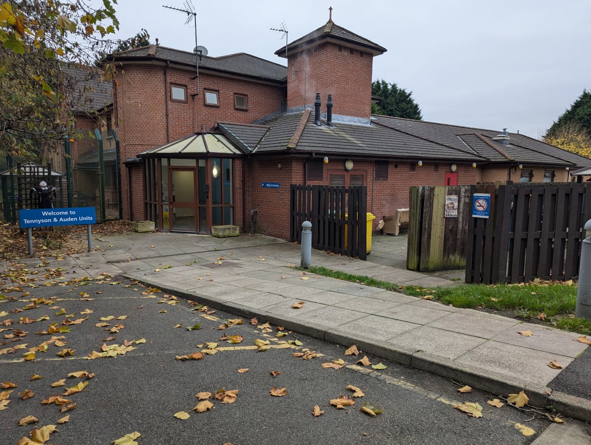 Hollins Park Hospital - Auden Unit | AccessAble