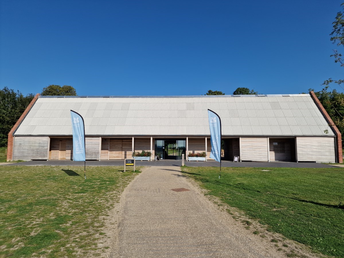 Wimpole Estate - Parking and Arrival - Hardwicke Gate | AccessAble