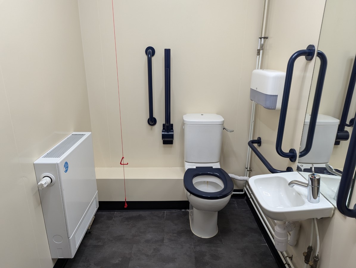 M3 - Winchester Services - Northbound - Moto - Accessible (Left Hand ...