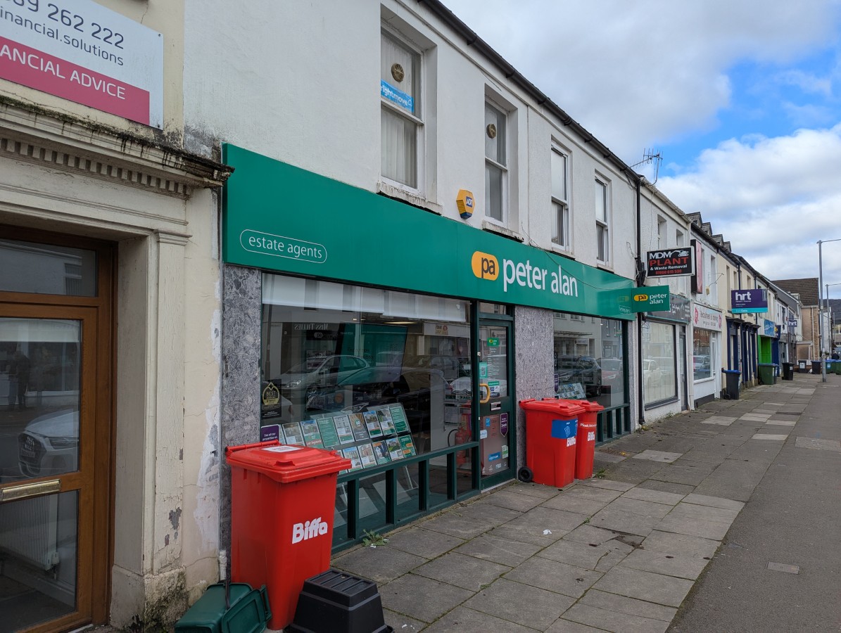 Peter Alan - Neath | AccessAble