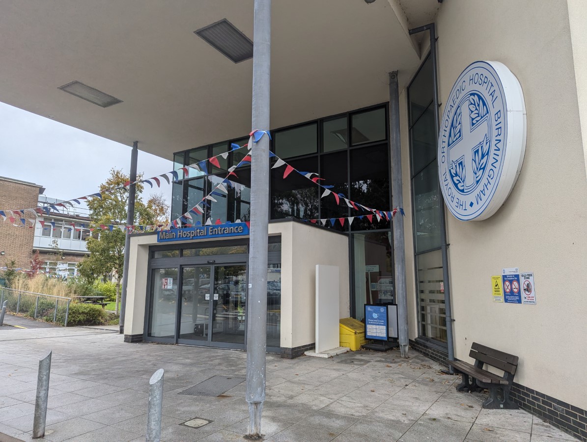 Entrances at the Royal Orthopaedic Hospital | AccessAble