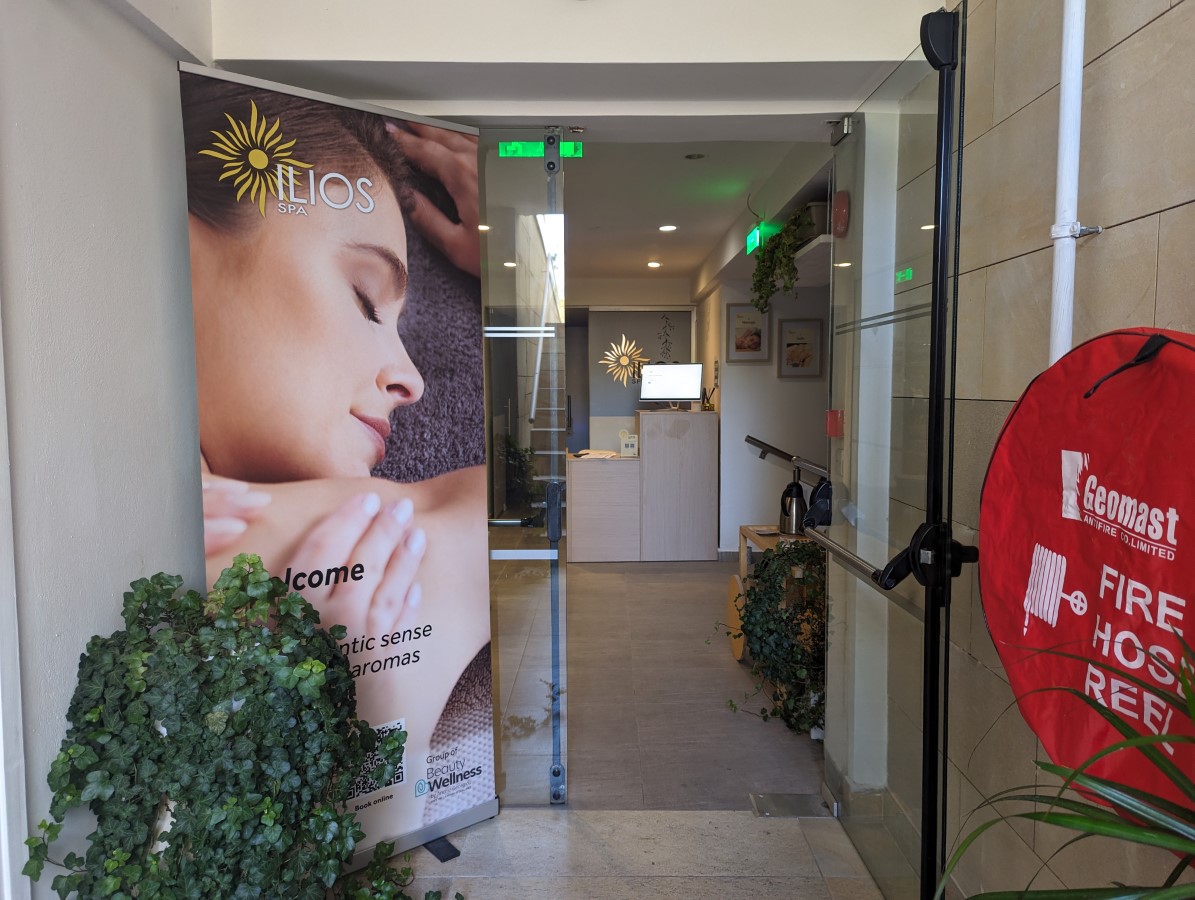 King Jason Paphos - Spa | AccessAble