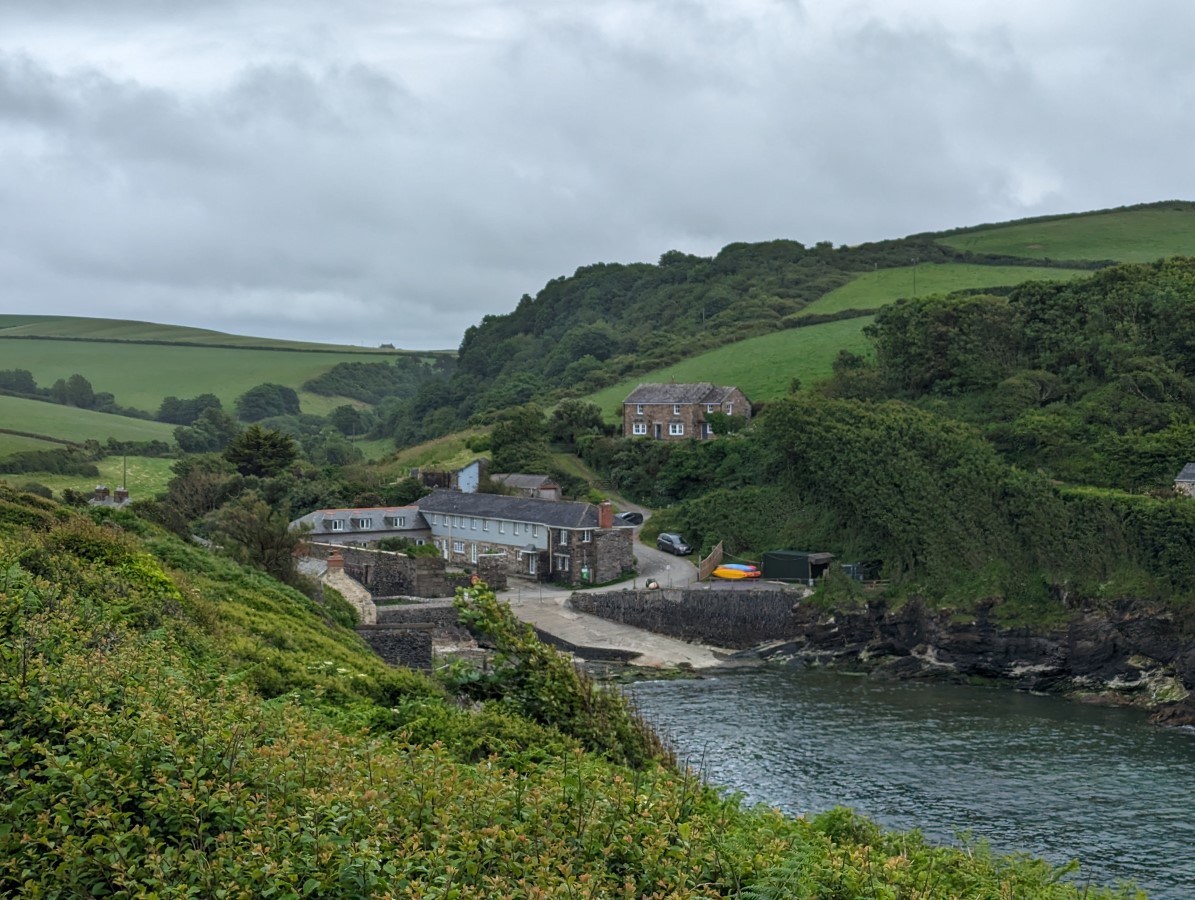 Port Quin - Harbour | AccessAble
