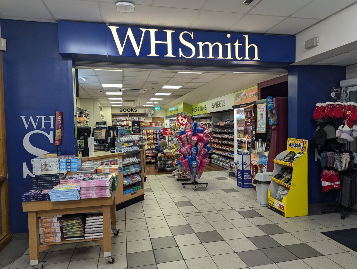 WHSmith - M5 - Bridgwater Services - Moto | AccessAble