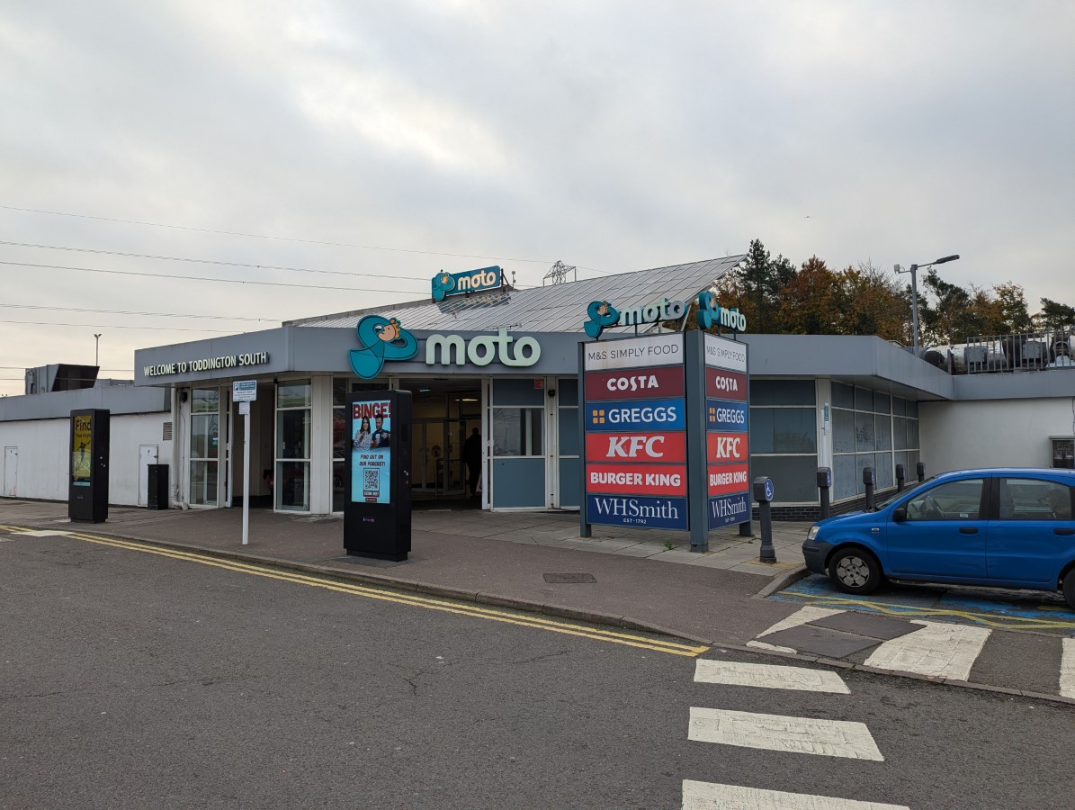 M1 - Toddington Services - Southbound - Moto | AccessAble