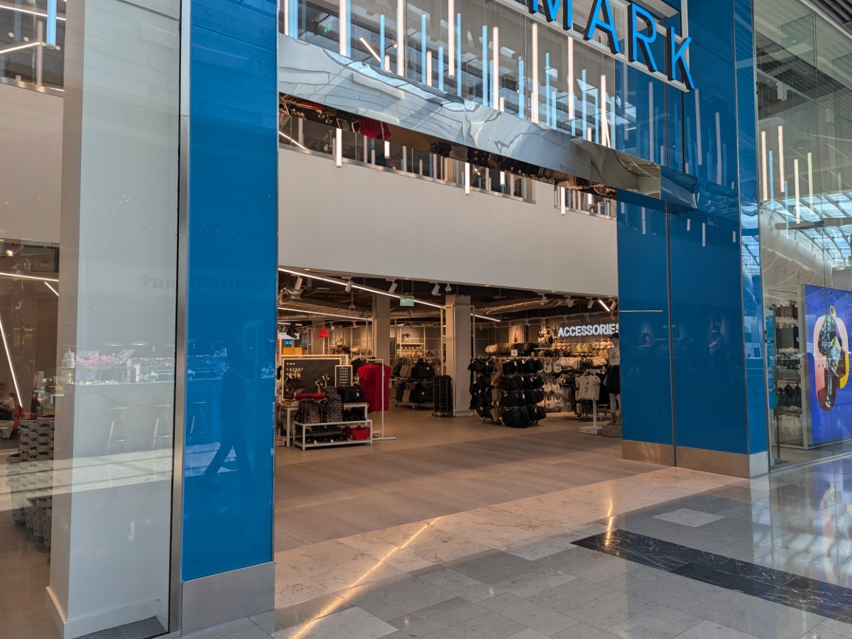 Primark - London Stratford | AccessAble